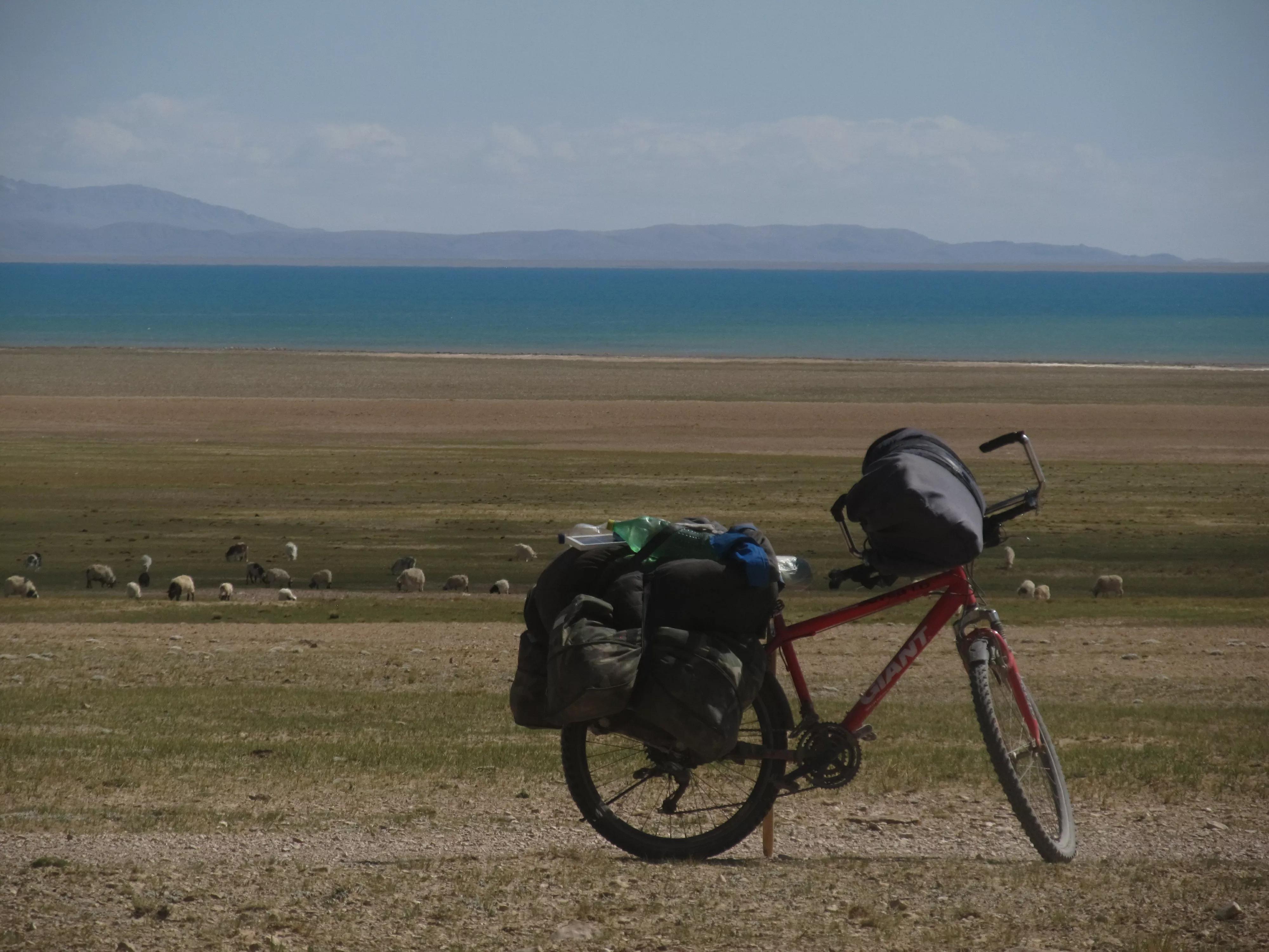 Selincuo, the largest lake in Tibet - iNEWS