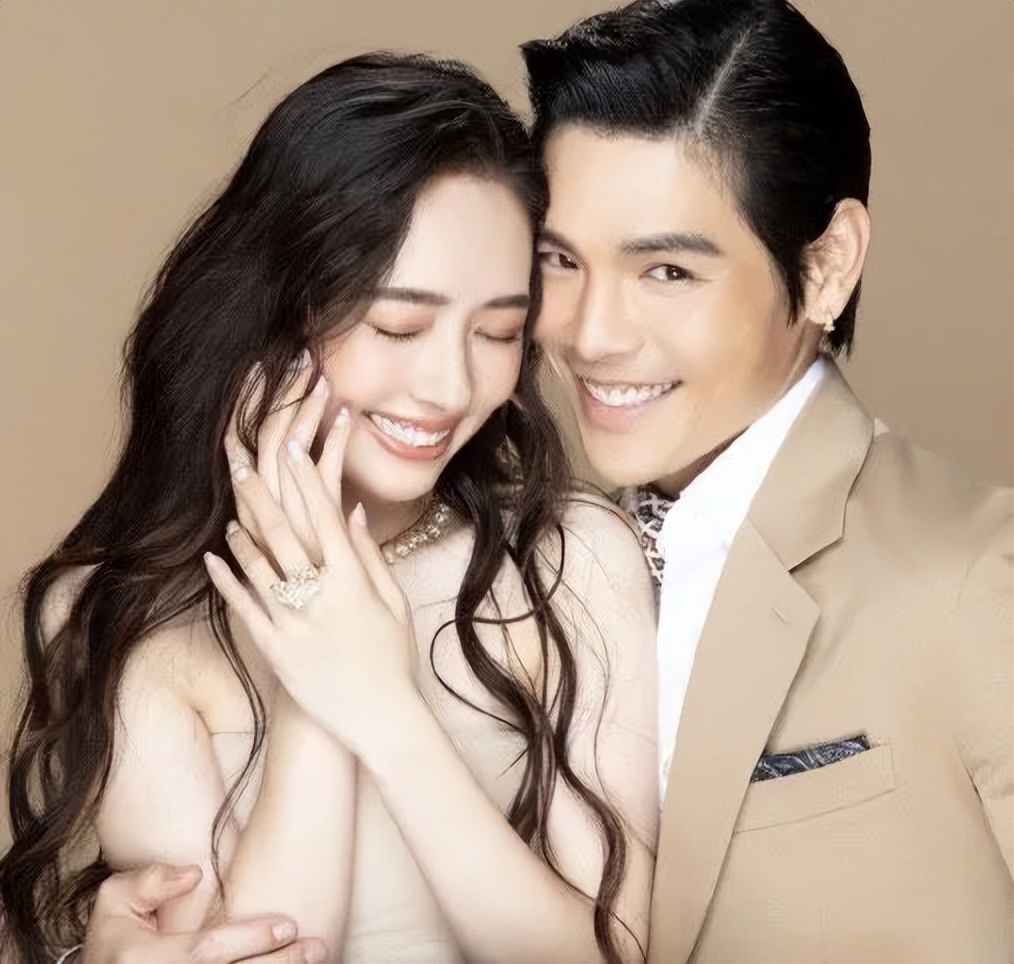 Song Yi, Li Qin, Wu Qian, Xiang Zuo Guo Biting, Li Xiang - iNEWS