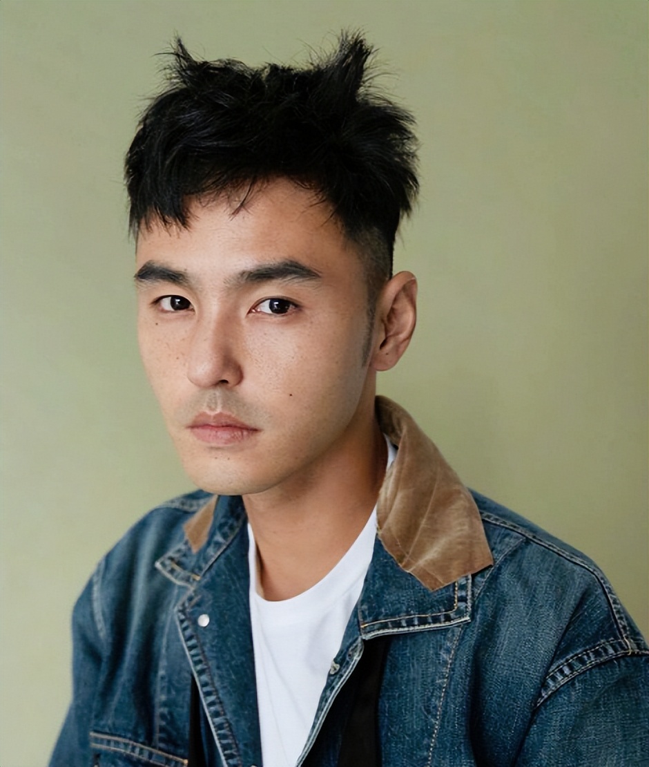 Ruan Jingtian's family had a bad news, and he posted a message in the ...