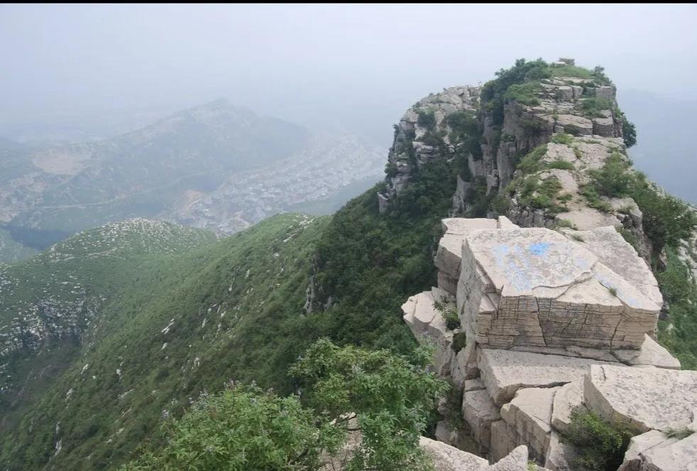 Qingzhou Split Mountain - iMedia
