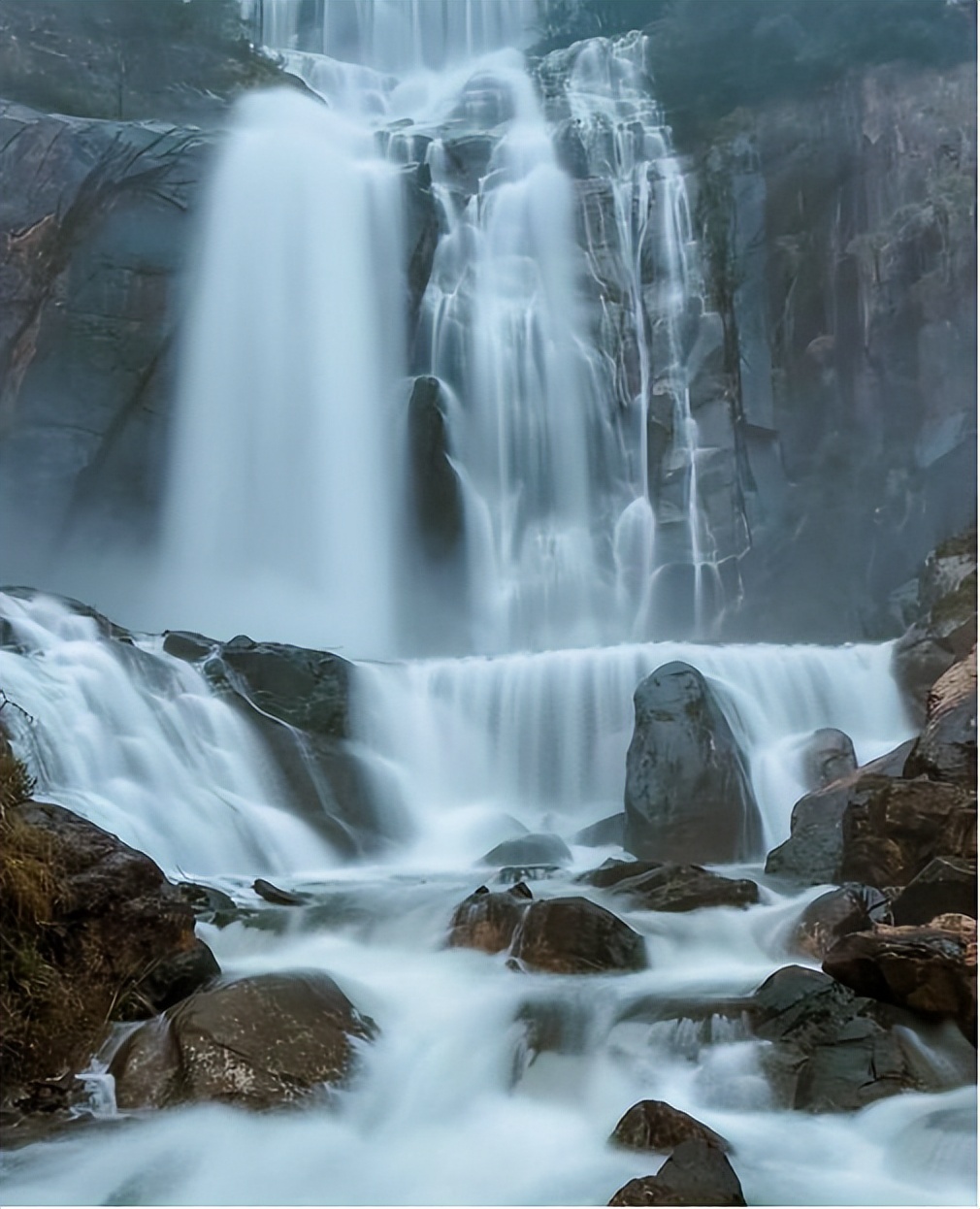 China's highest waterfall - Tiantai Mountain Waterfall - iMedia