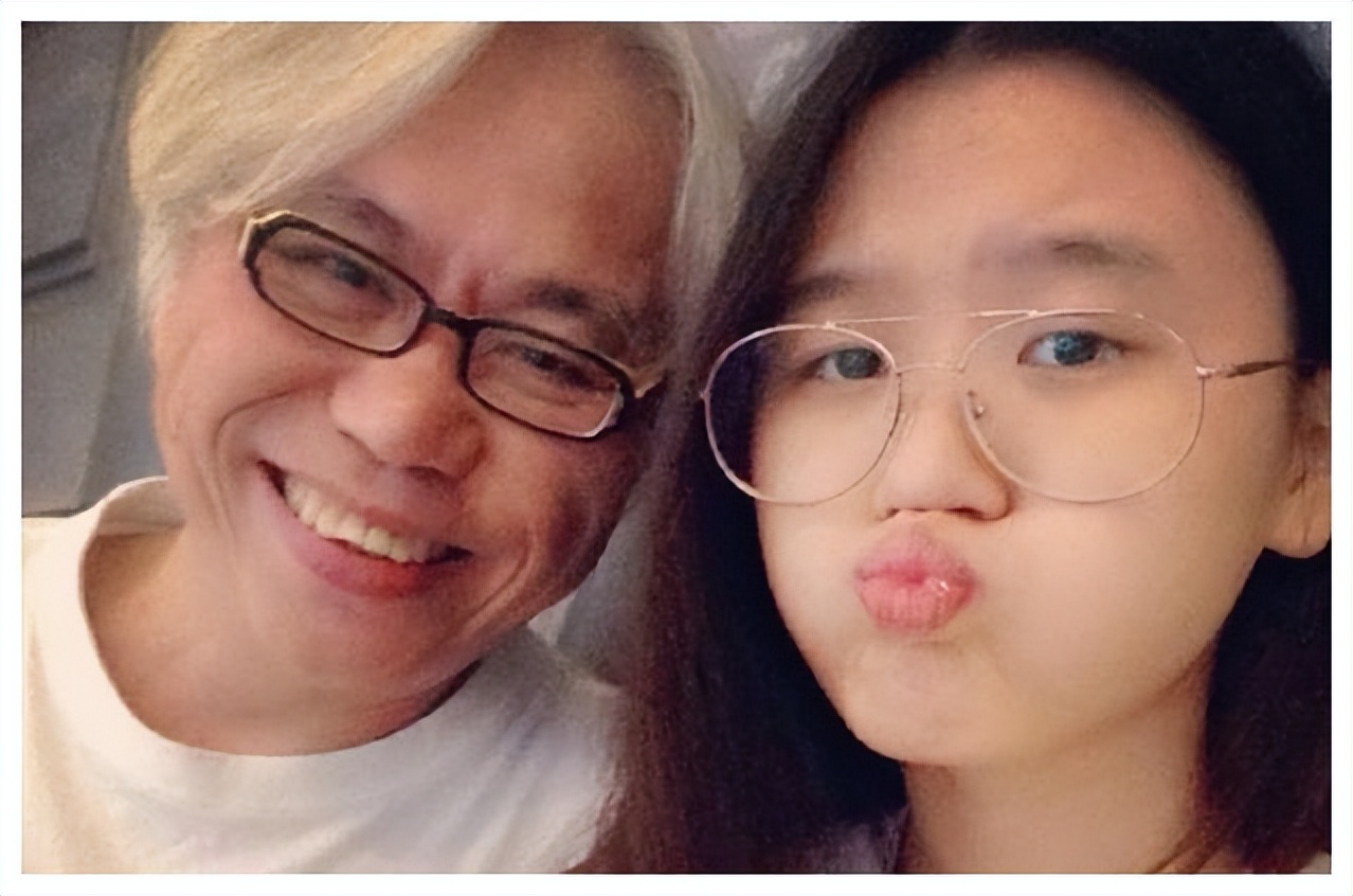 Lin Jingen, the heroine of "Grandfather and Grandson Love", is ...