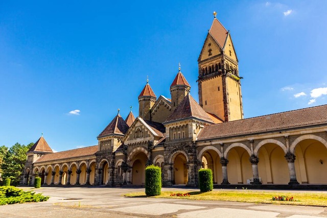 On German Enlightenment and National Thought - iMedia