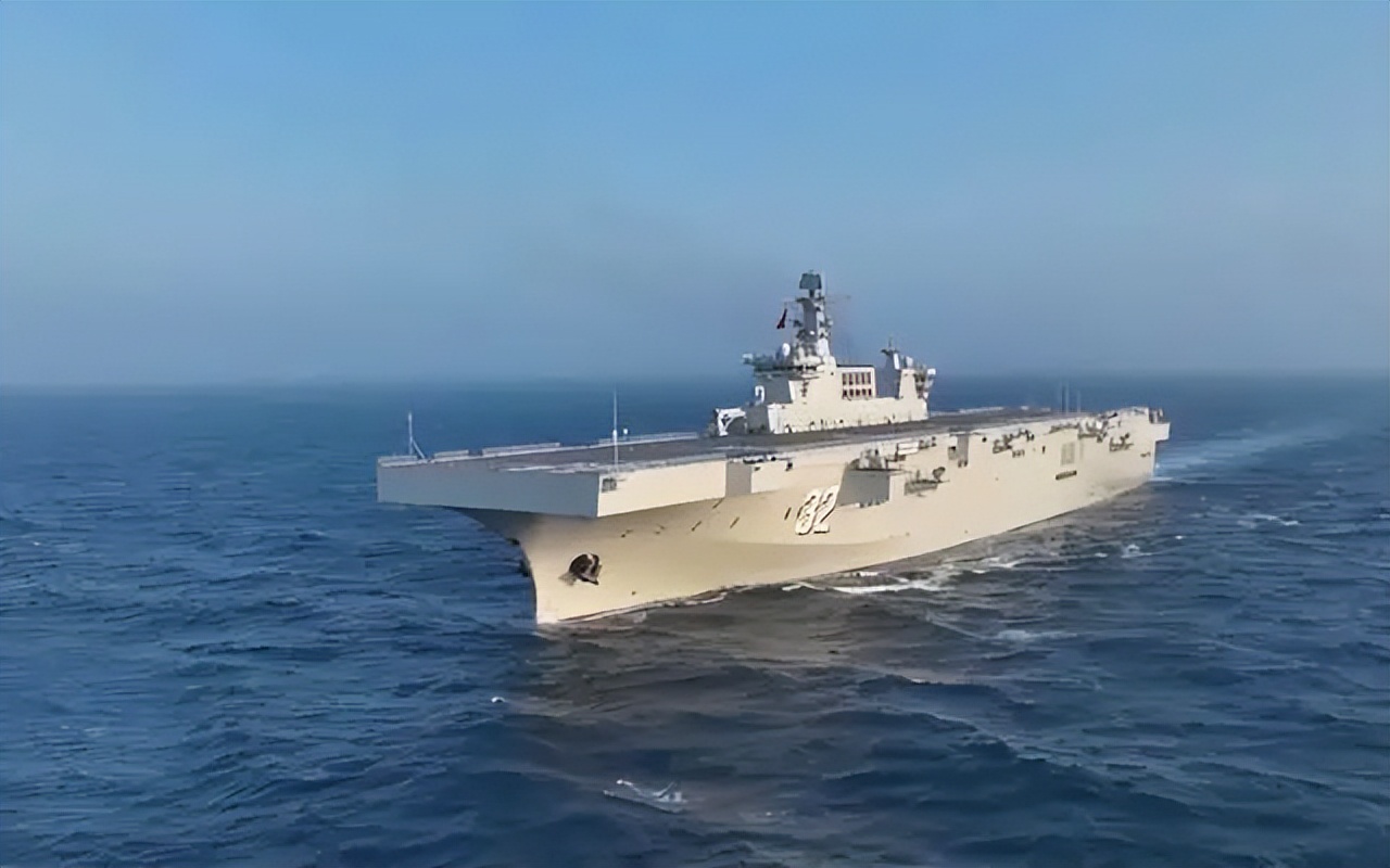 Mysterious debut! The world's first Type 076 ship: breaking through the ...