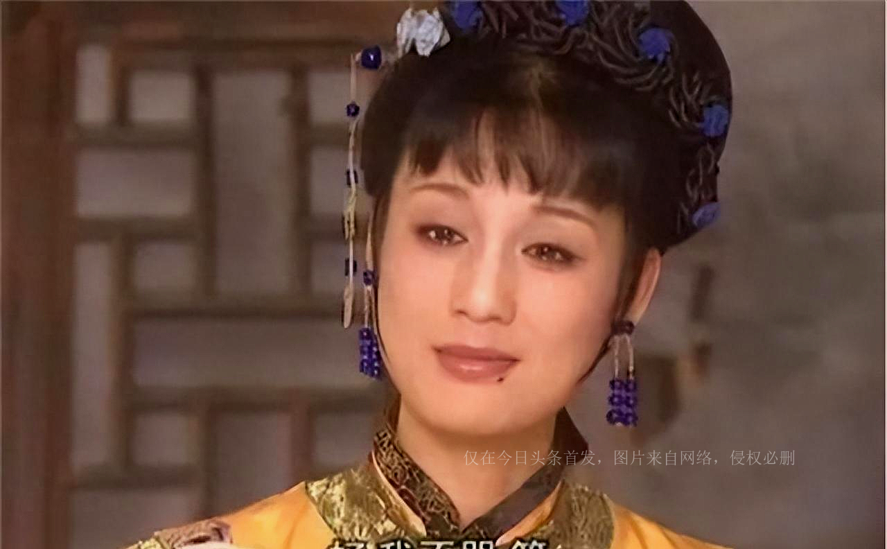 One mole is the most charming among the 8 "mole beauties" in the ...