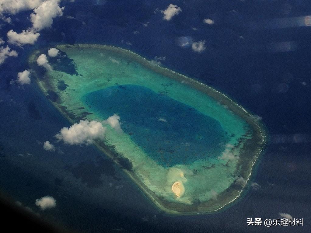 Xishapan Shiyu, a large island reef with an area of 24 square ...