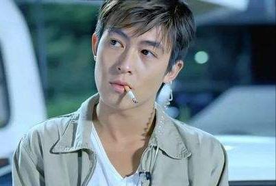 Count down the peak looks of Hong Kong's top ten male actors, compare ...