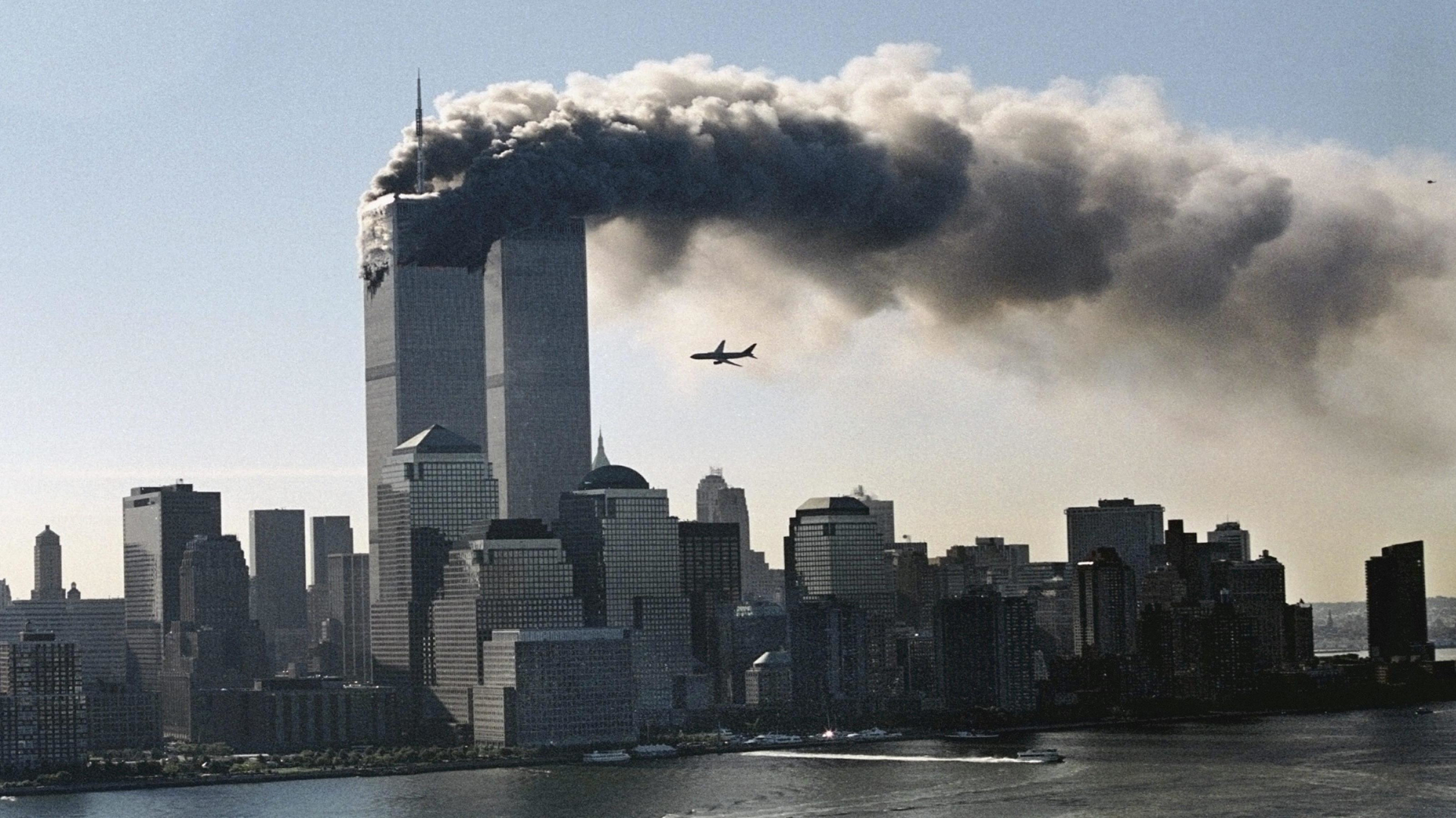 The real video of the 911 incident in the United States, the plane ...