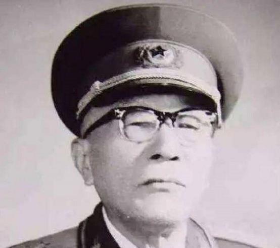 In 1949, Li Zongren ordered Yang Hucheng to be released. Why didn't he ...