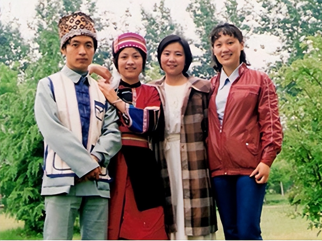 How is Li Ying, the third party involved in the sensational Gu Cheng ...