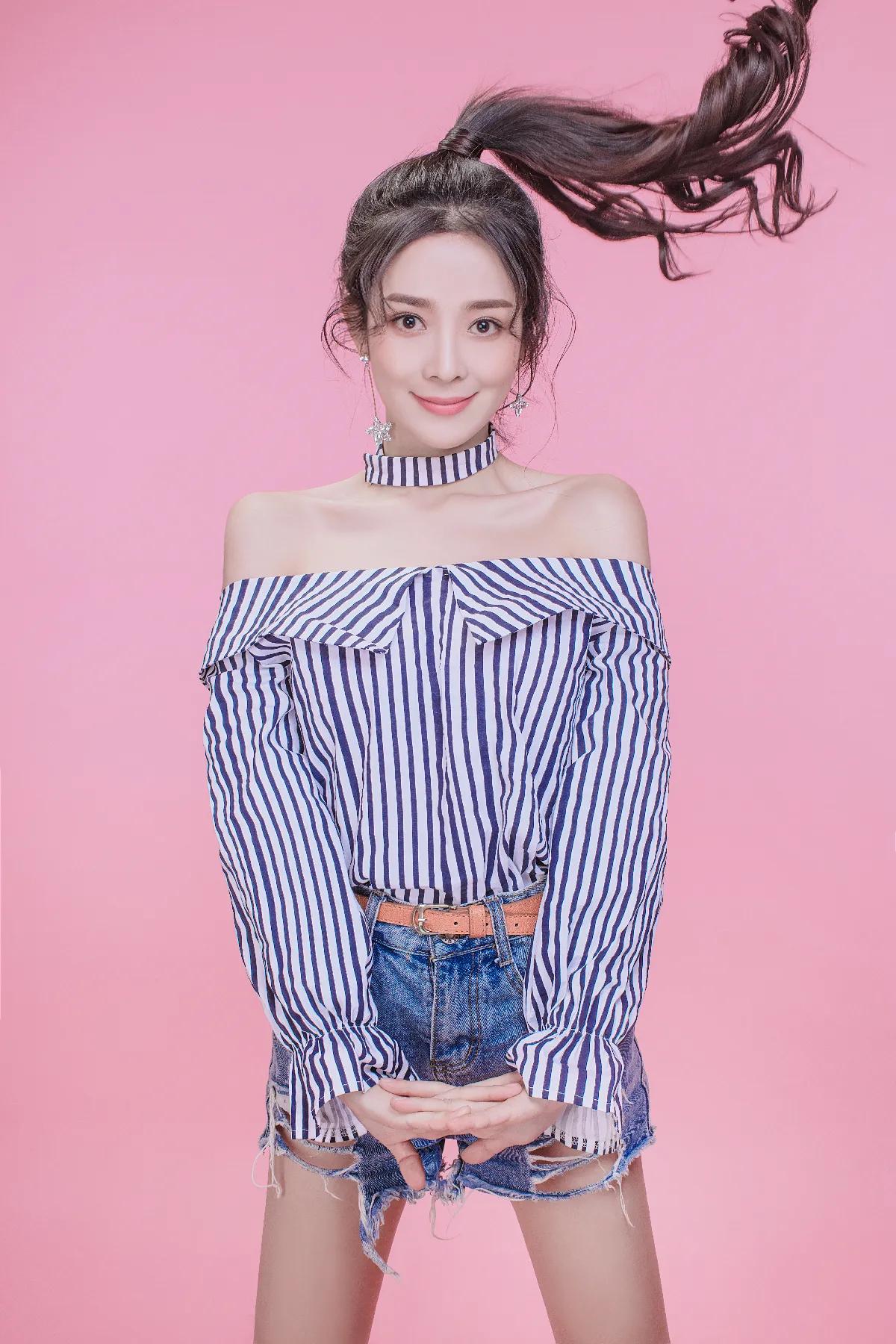 Mingyang Entertainment—Beauty Star—Wang Jingyan - iNEWS