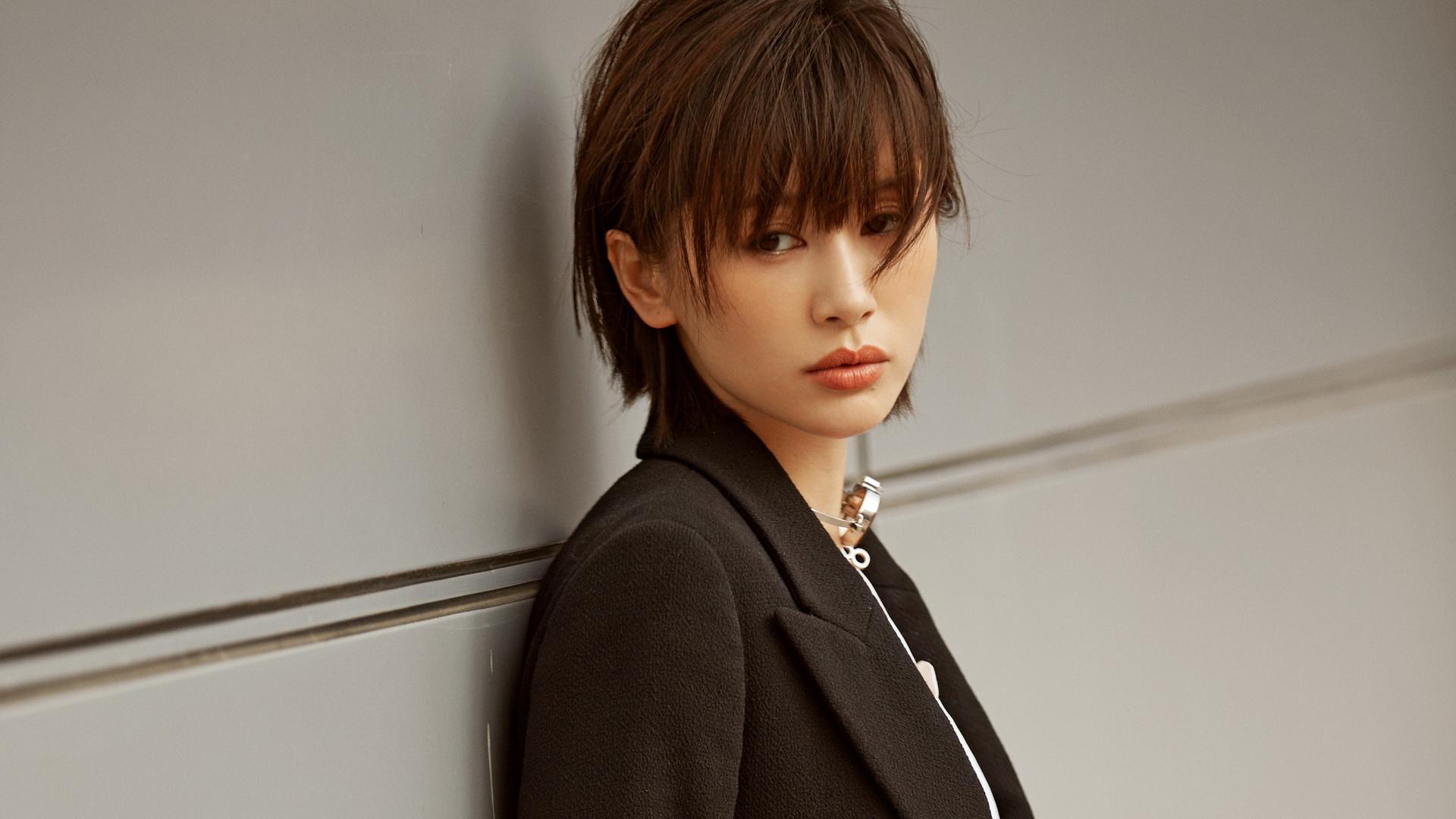 Little gossip: Liu Yuning, Zhou Dong, Yujing, Boran, Ju Jingyi, Yang Zi, Wang Ziwen, Yu Haoming ...