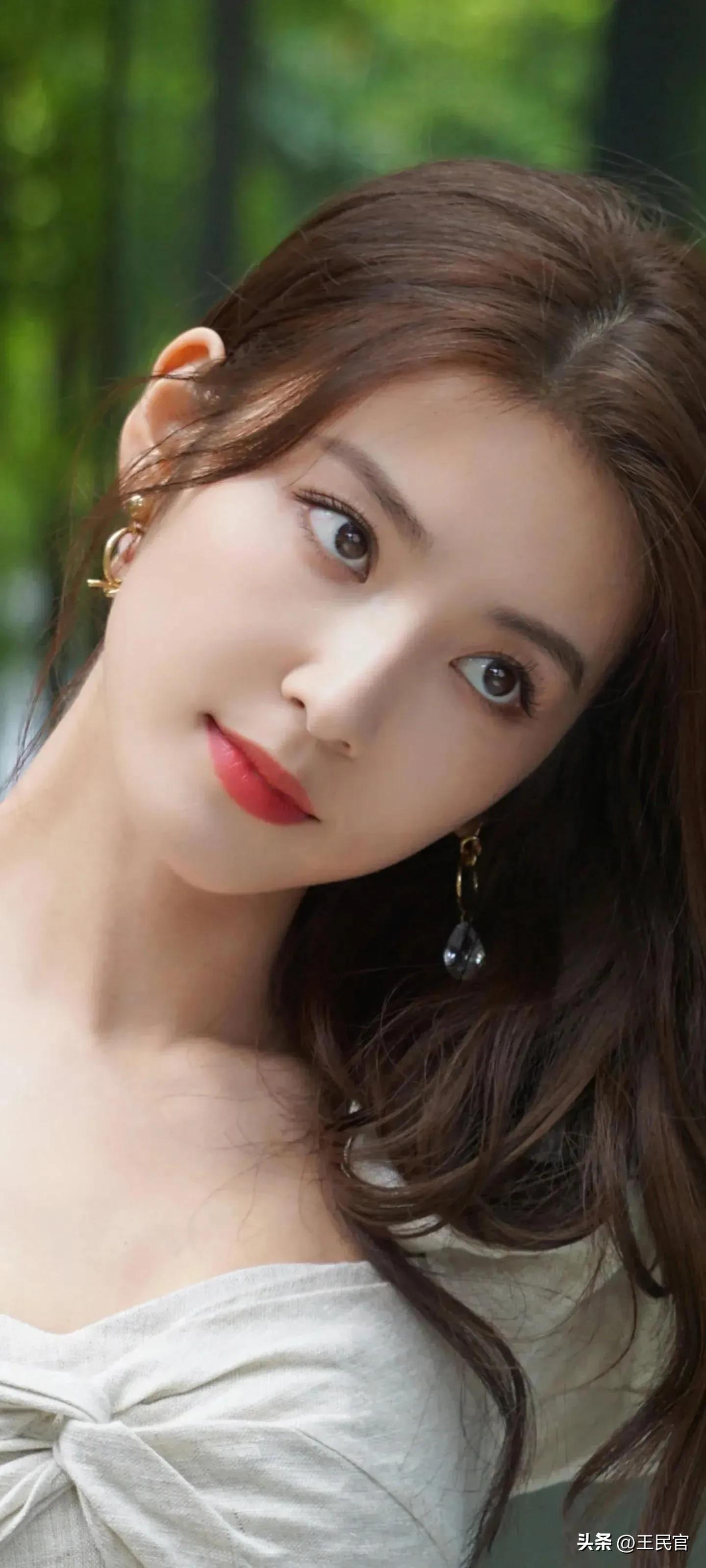 Impressions of "Grey Vegetables" - iMedia