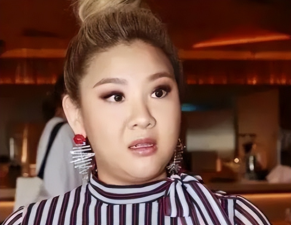 Zheng Xinyi is suspected of suffering from depression! Coco Lee was ...
