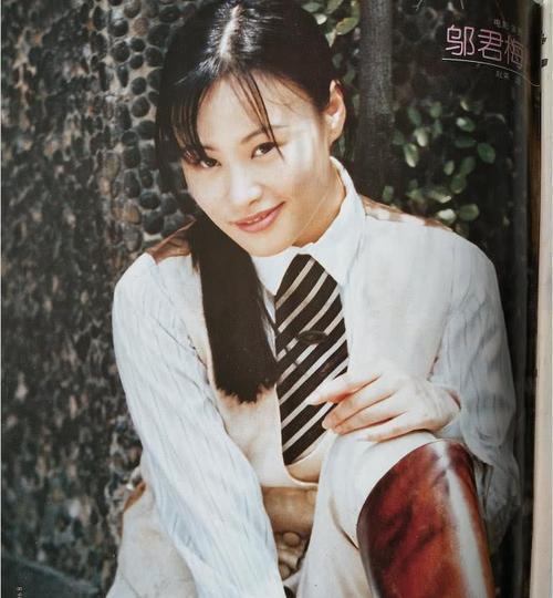 Marrying the "first bride" of "Oscar", Wu Junmei's legend of beauty - iNEWS