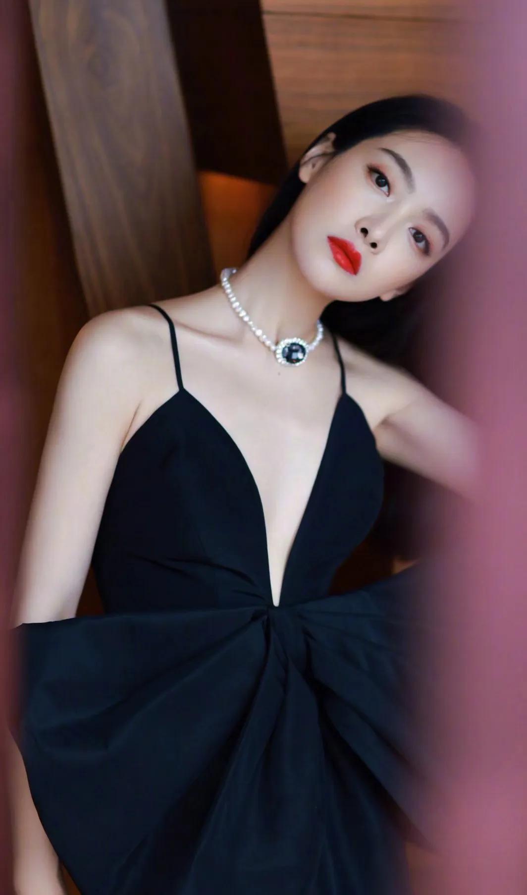 Peerless beauty Song Qian (3) - iNEWS