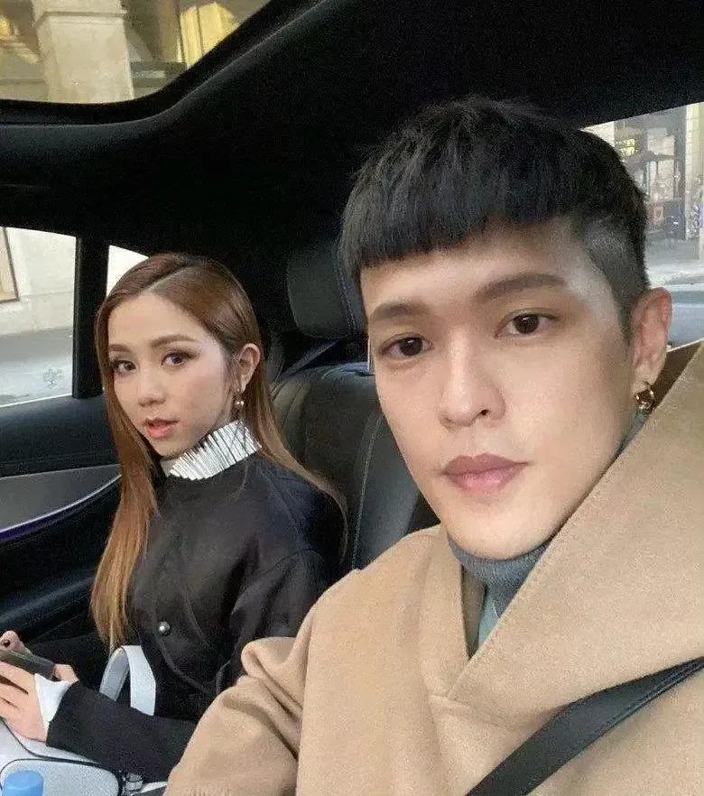 It's difficult to be a friendly male queen. How come there are so many ...