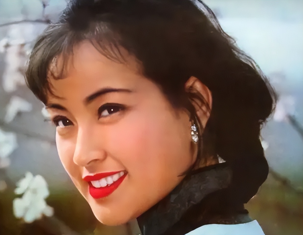 Wang Danfeng: She has been with Liu Heqing for 65 years, and she also ...