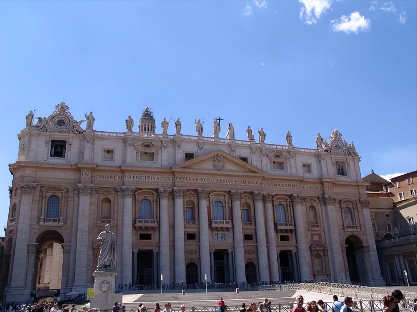 Innovation and Influence of Renaissance European Architecture - iNEWS