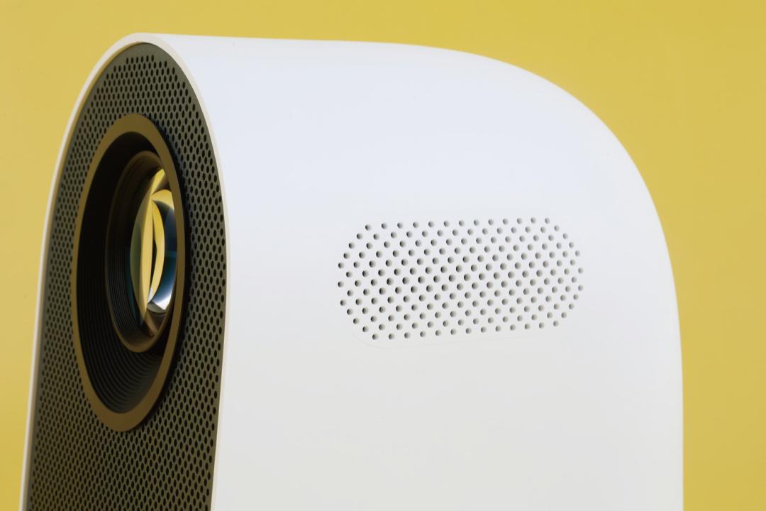 Move the big screen theater into the bedroom - get started with ...