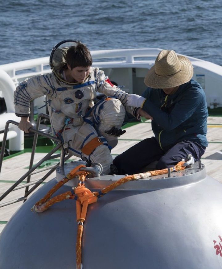 The selection of foreign astronauts will begin. They will board the ...