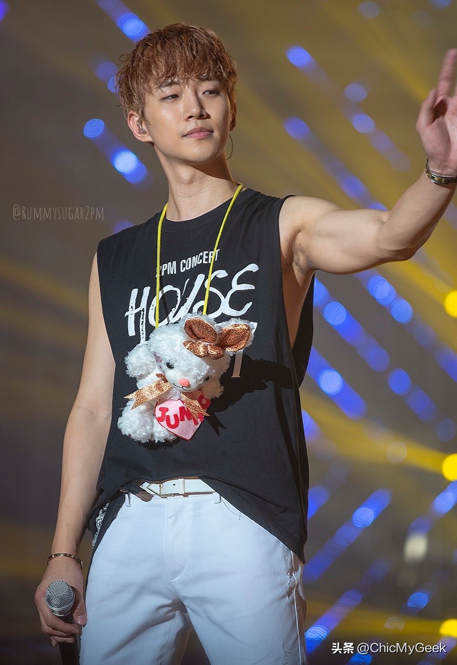 Lee Jong Suk, Ji Chang Wook, Song Jiang are all shoulder hooligans!10 ...