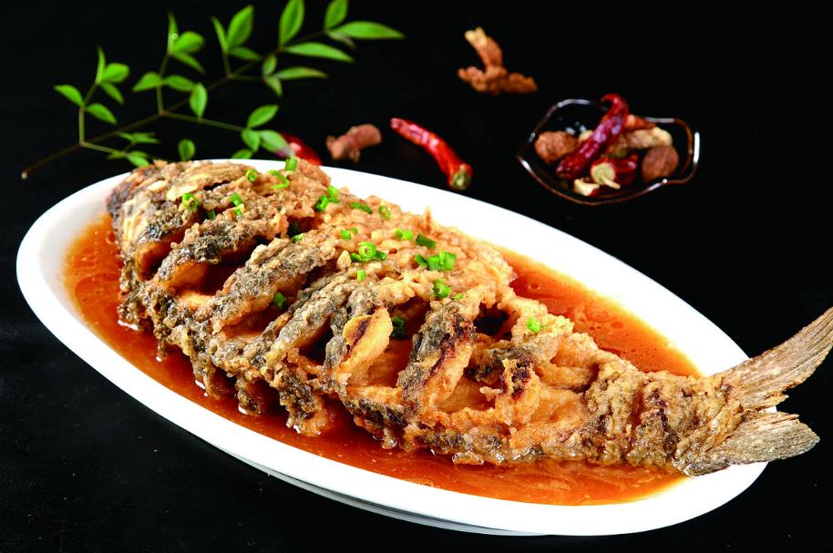Why is fish head a must-order dish at banquets? Let you understand the ...