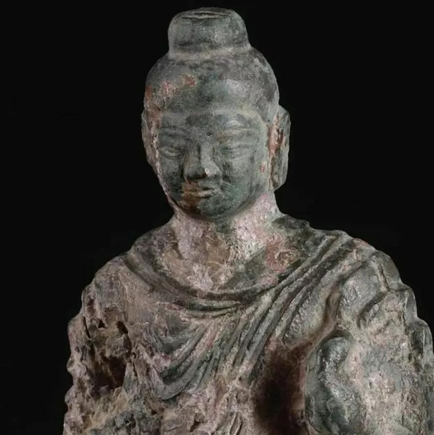 The earliest gold and bronze Buddha statue in China has appeared - iNEWS