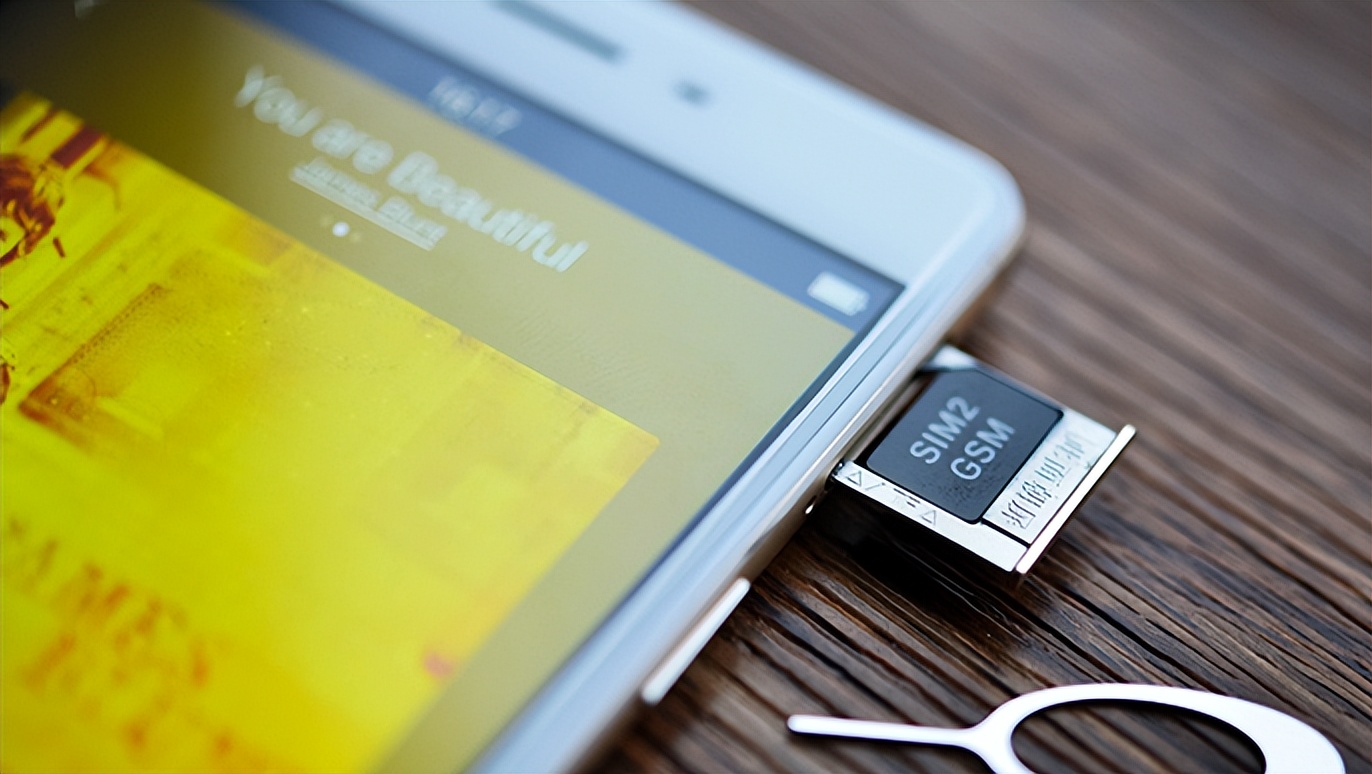 Why did the once popular mobile phone memory card suddenly disappear? - iNEWS