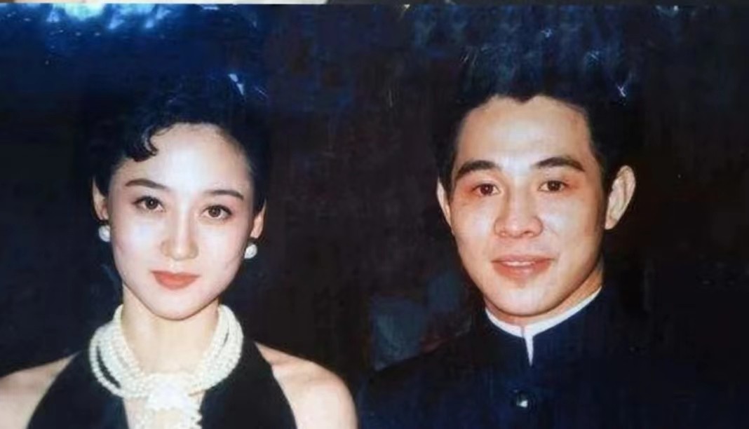 61-year-old Li Zhihan appeared with thinning hair and drooping cheeks ...