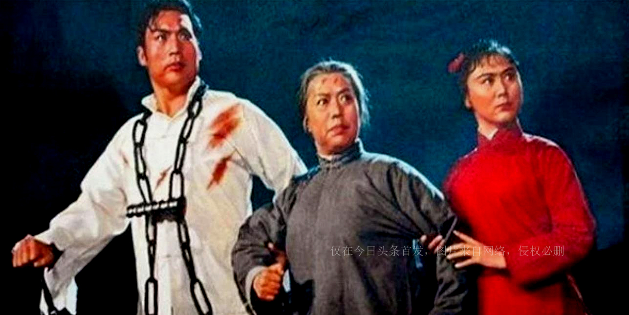 Liu Changyu and Qian Haoliang: The father and daughter played a red ...