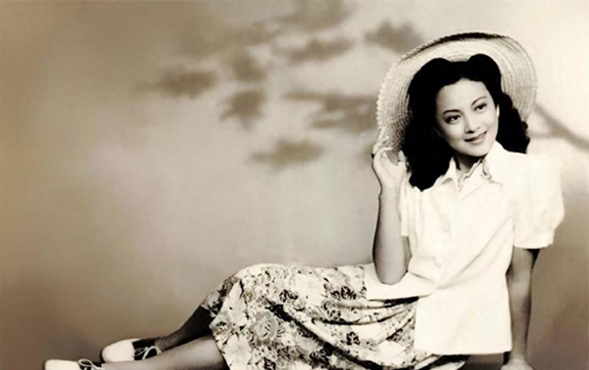 Chen Hongmei, a popular actress in the 1980s, married a son of a high-ranking official at her ...