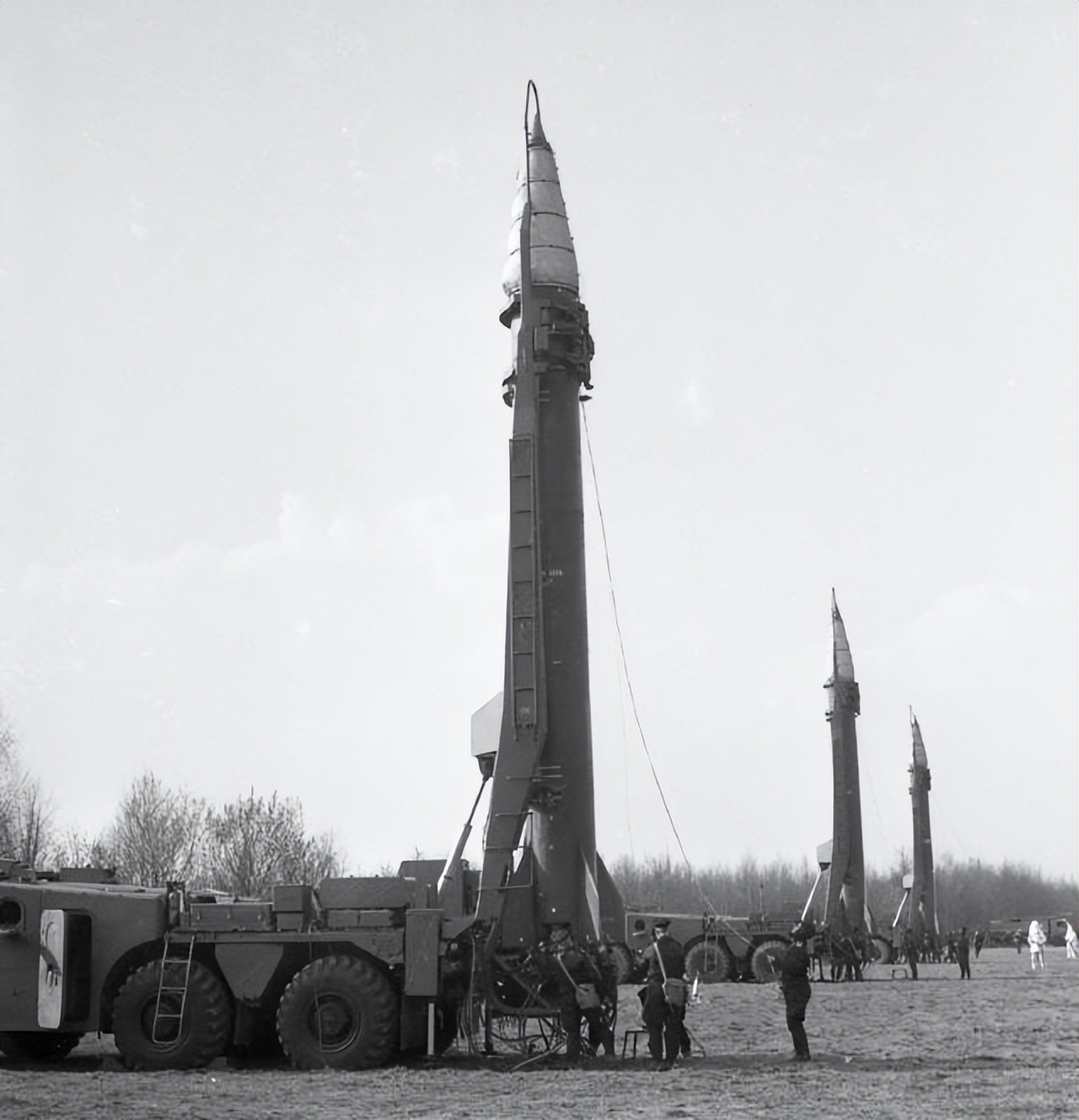 The S-200 anti-aircraft missile hits ground targets. Similar operations ...