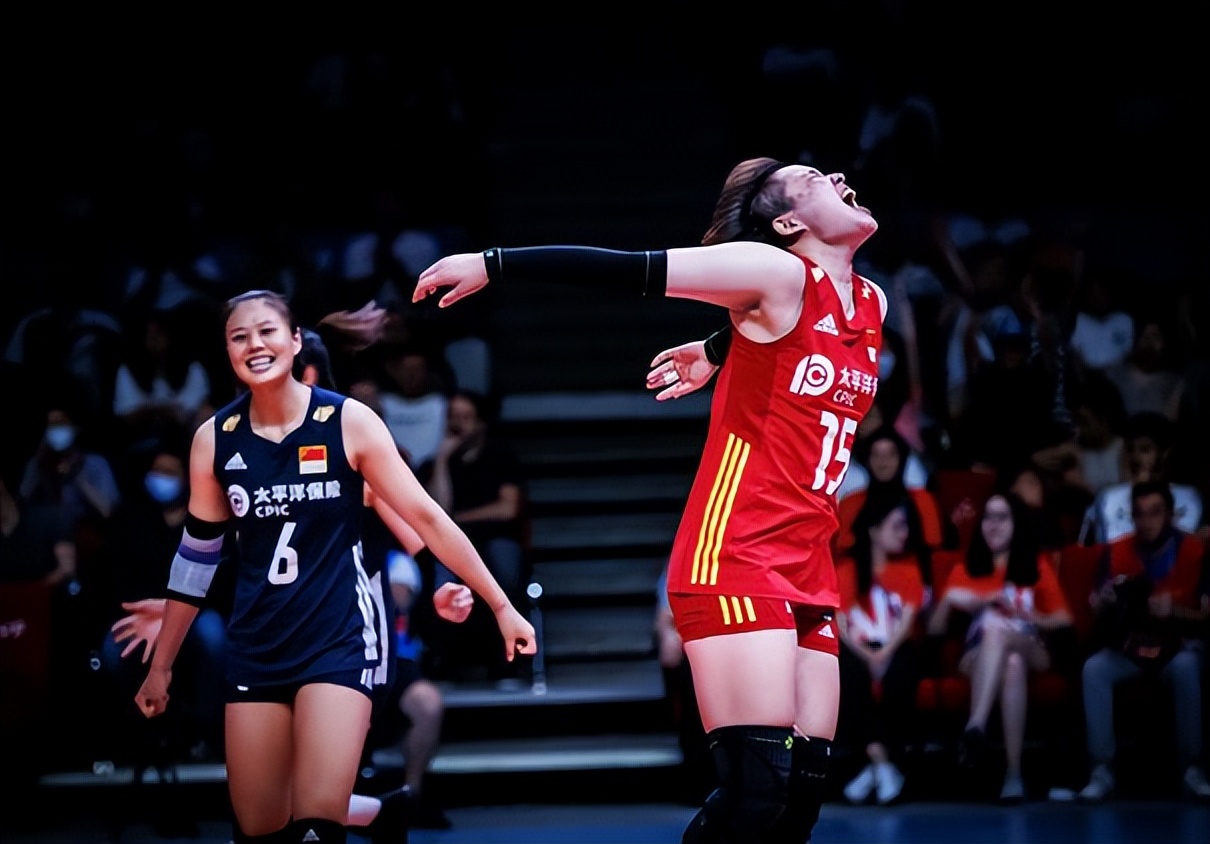 Wang Weiyi is still "tender"!15 passes 3 times in place, defensive ...