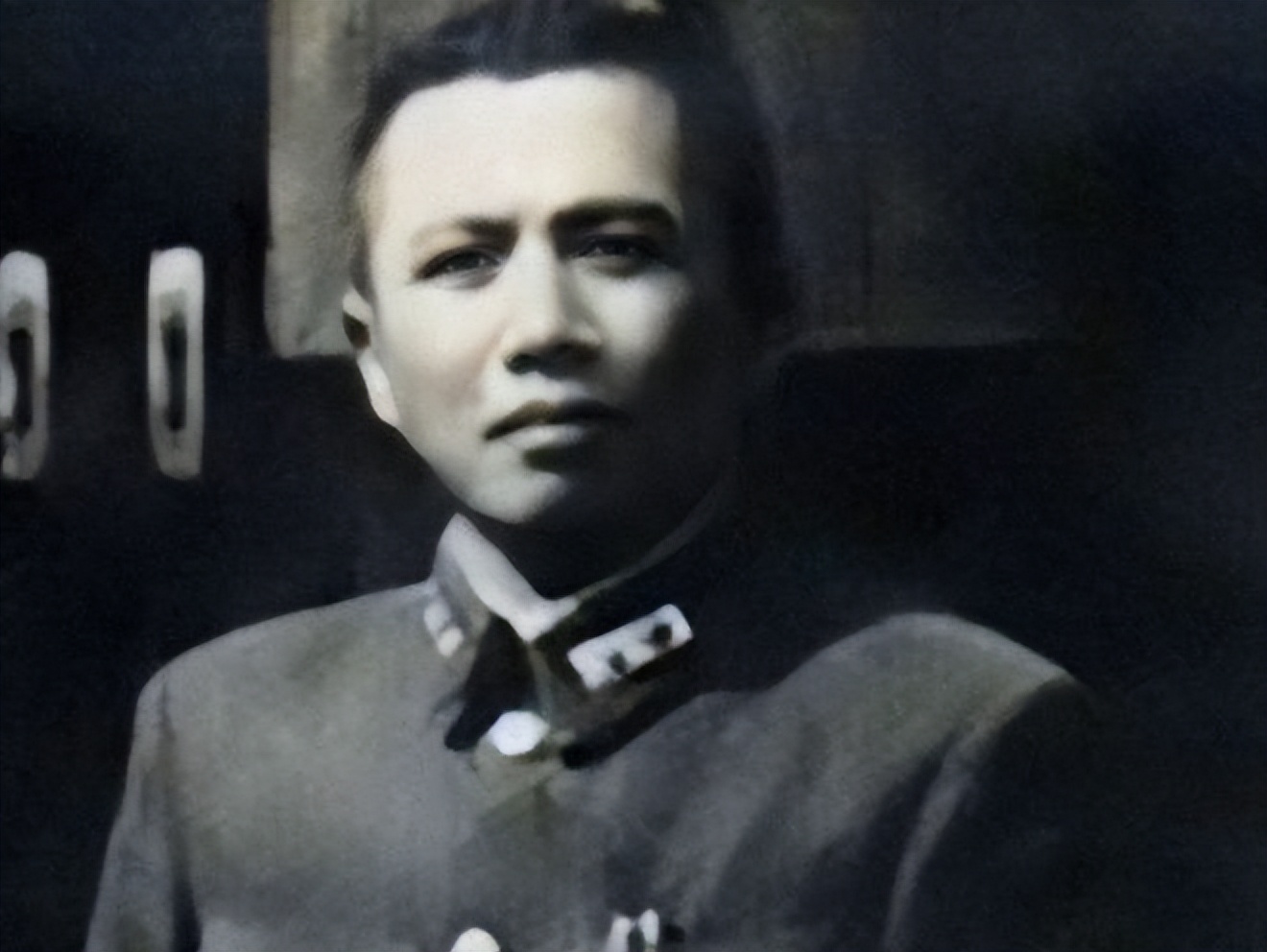 Zhang Lingfu was trapped in Menglianggu, and Li Tianxia refused to save ...