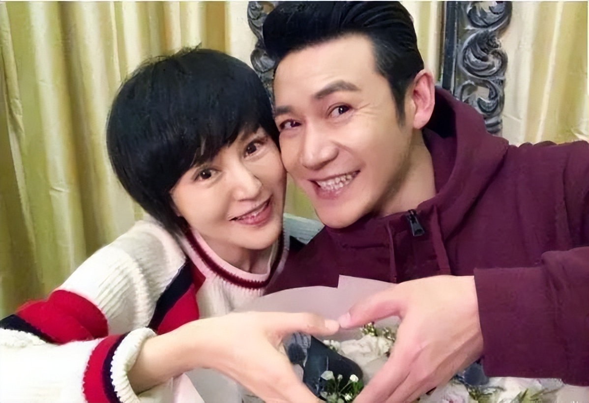 Bao Lei celebrates her little girl's birthday!Su Yan's big change is no ...