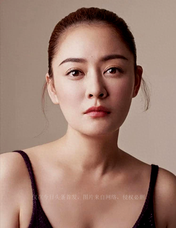 Actor Lian Yiming: In order to marry Yang Ruoxi, he abandoned his wife and daughter and left ...