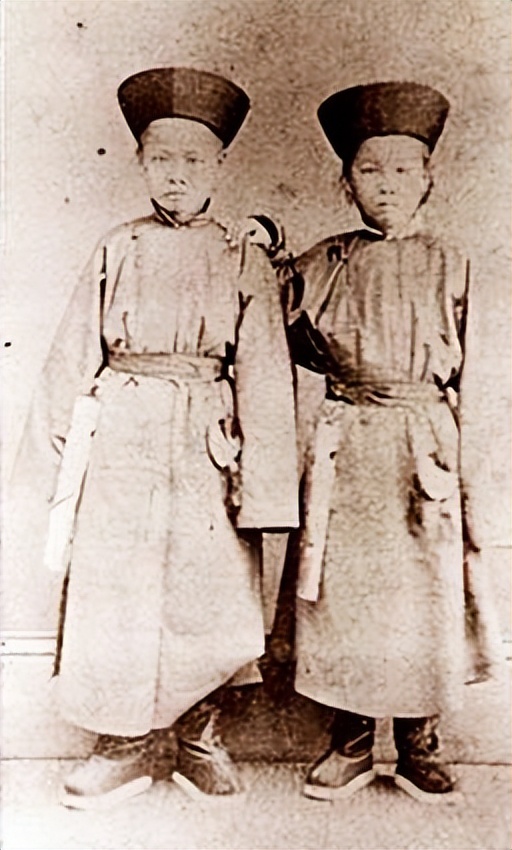 Lei Yi: Now we spend huge sums of money to study in the United States ...