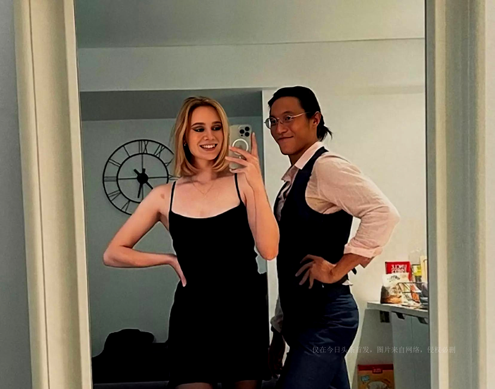 Congratulations to the second generation of a well-known Hong Kong star ...