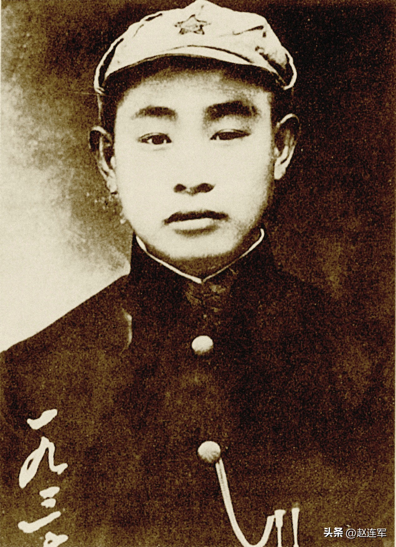 The general who came out of the New Fourth Army (225)——Major General ...