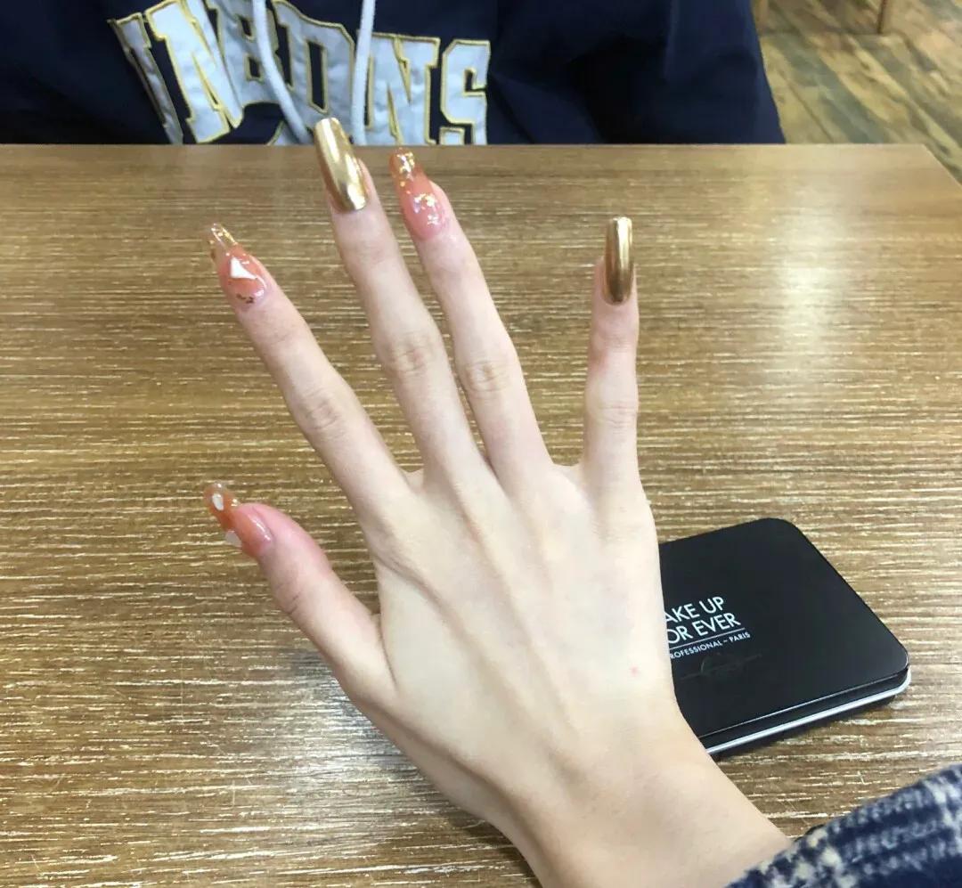 Nail Art ♥ Simple Big Nail - iNEWS