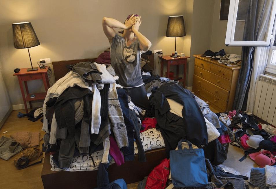 "Why You Should Spend More and Buy Less Clothes?""01-03 - iNEWS