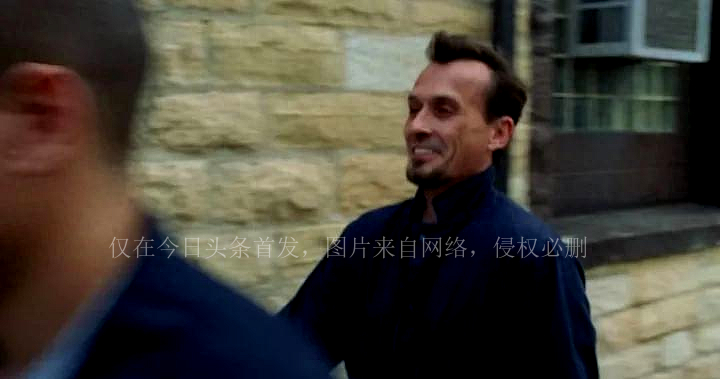 The strongest villain who steals the halo of the protagonist, the T-bag ...