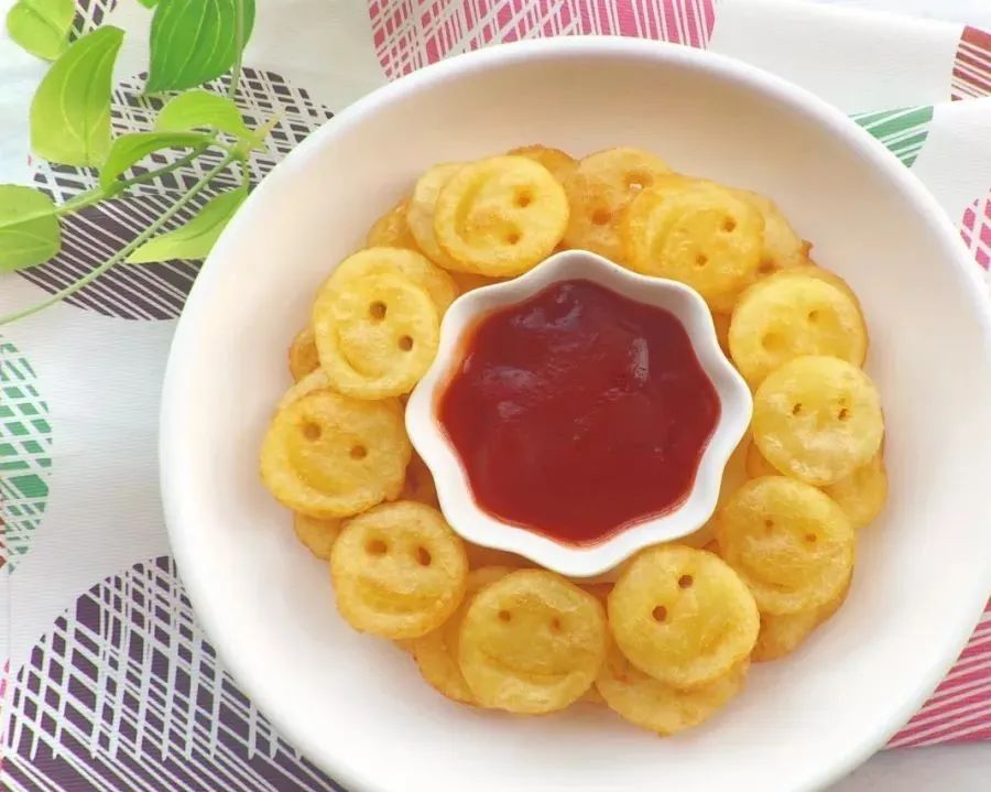 Smiley Hash Browns - iMedia