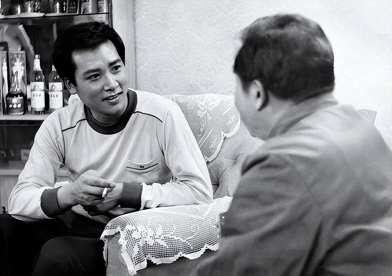 This time, Tang Seng, who "dedicated himself to saving his mother ...