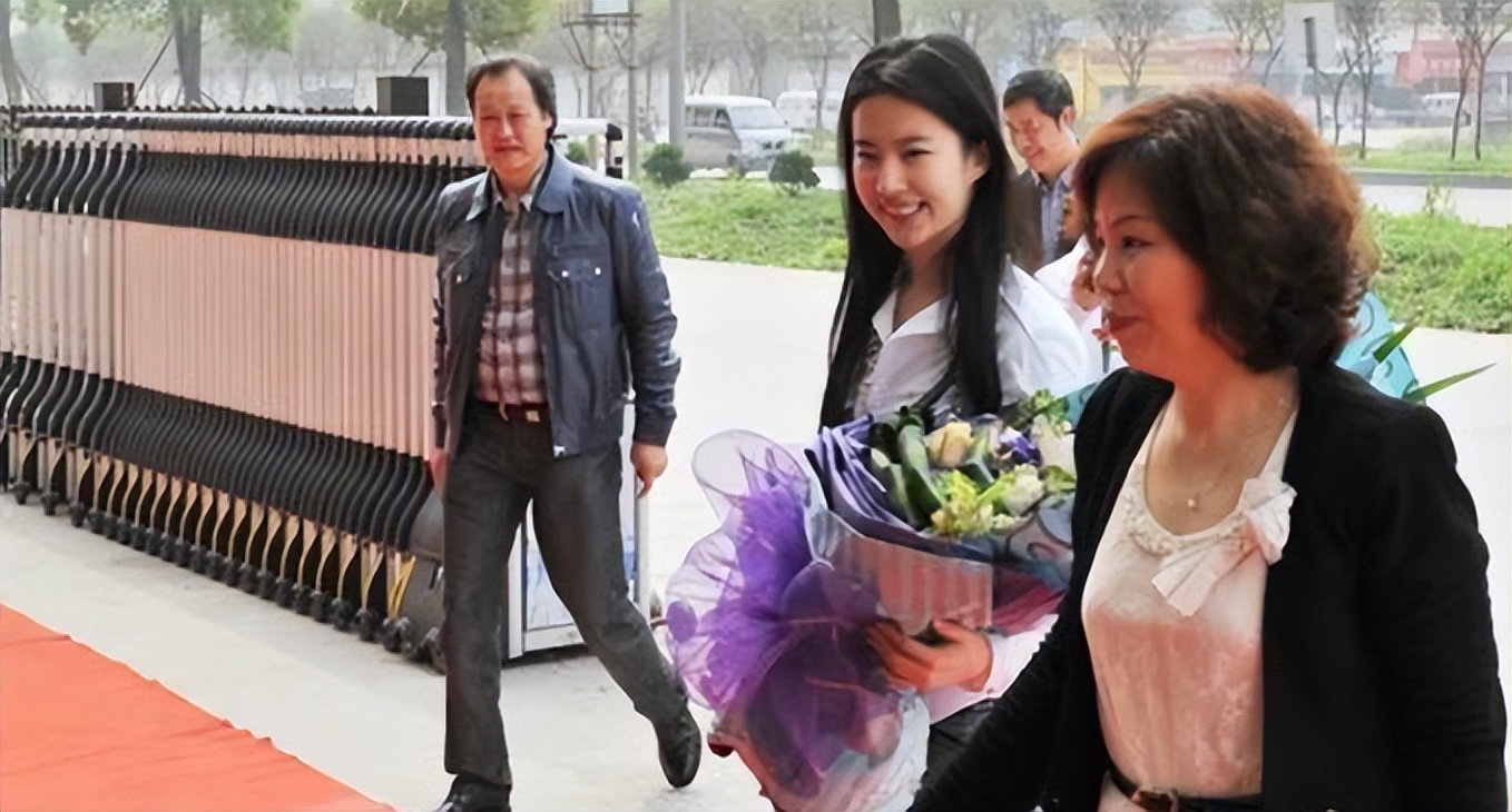 Facts have proved that the 35-year-old Liu Yifei who is still ...