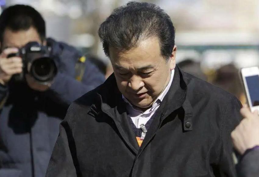 The reason why Huang Hong was "removed" back then, was the personnel ...