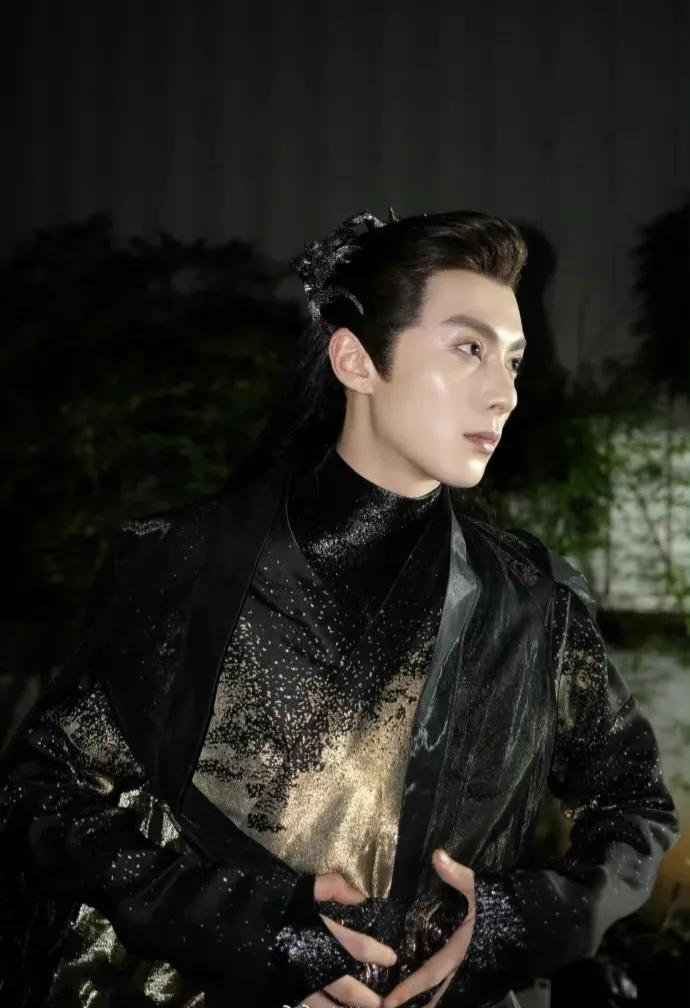 Ni Ni baby, Xiao Zhan Zhang Jiayi, Zhang Yuqi Wang Jiaer, Yu Wenwen ...