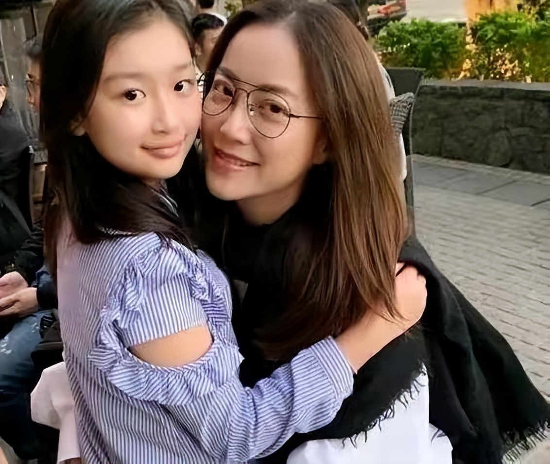 Nicholas Tse's 10-year-old daughter was exposed, Faye Wong was kept in the dark, and agent Huo ...