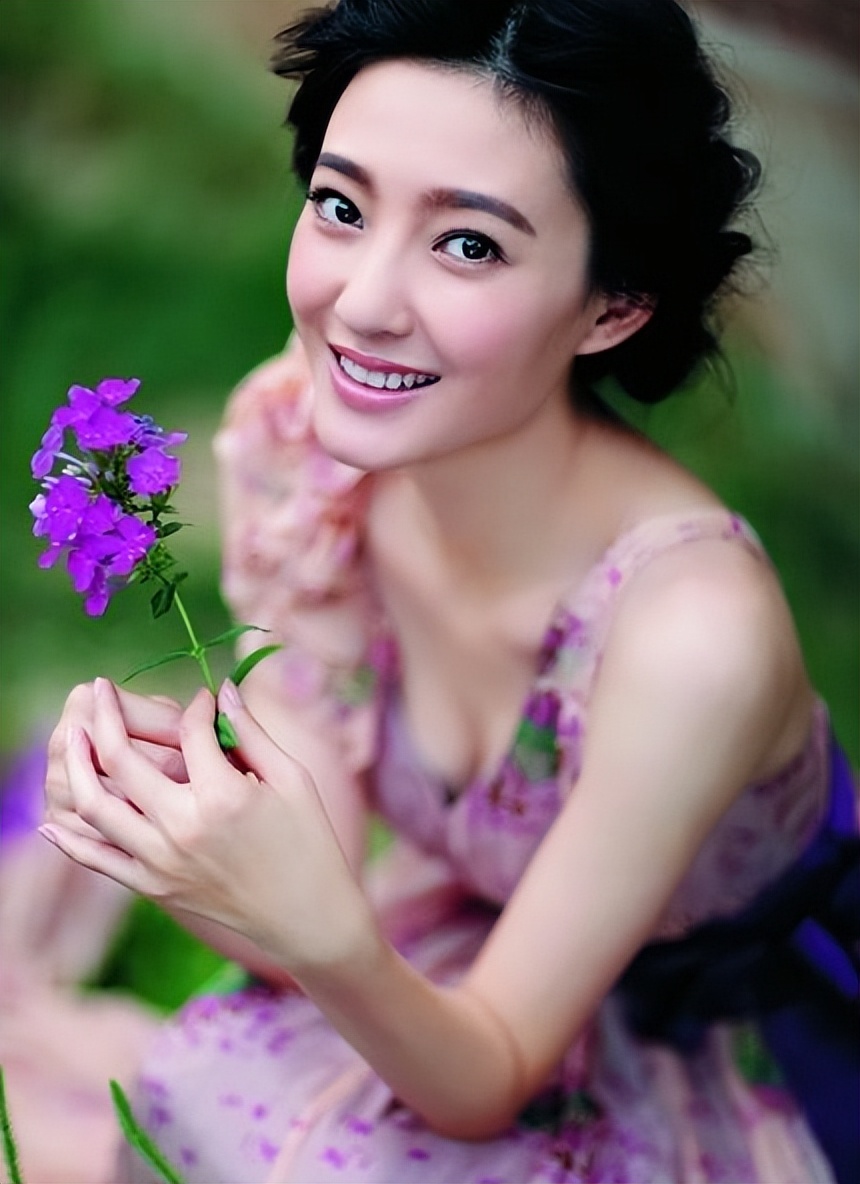 Wang Likun lived with him for 8 years and gave him the best of her ...